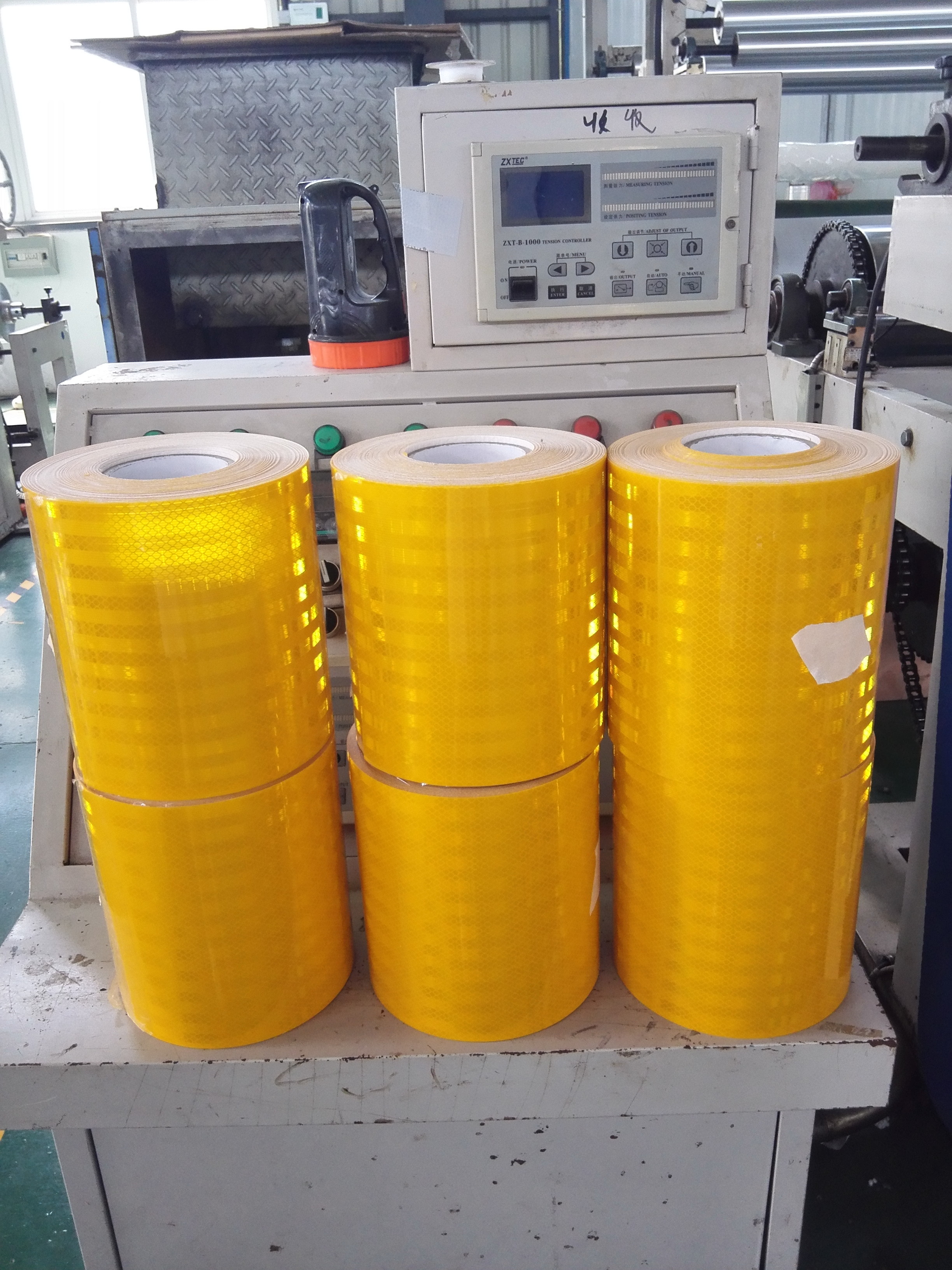 Road Sign Board Prismatic Reflective Road Signs Materials ECE DOT C2 ...